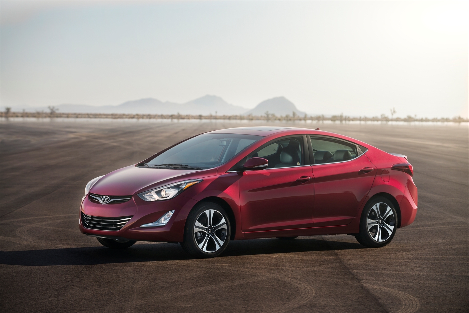 2014 Hyundai Elantra Limited Road Test – Jessica Gottlieb
